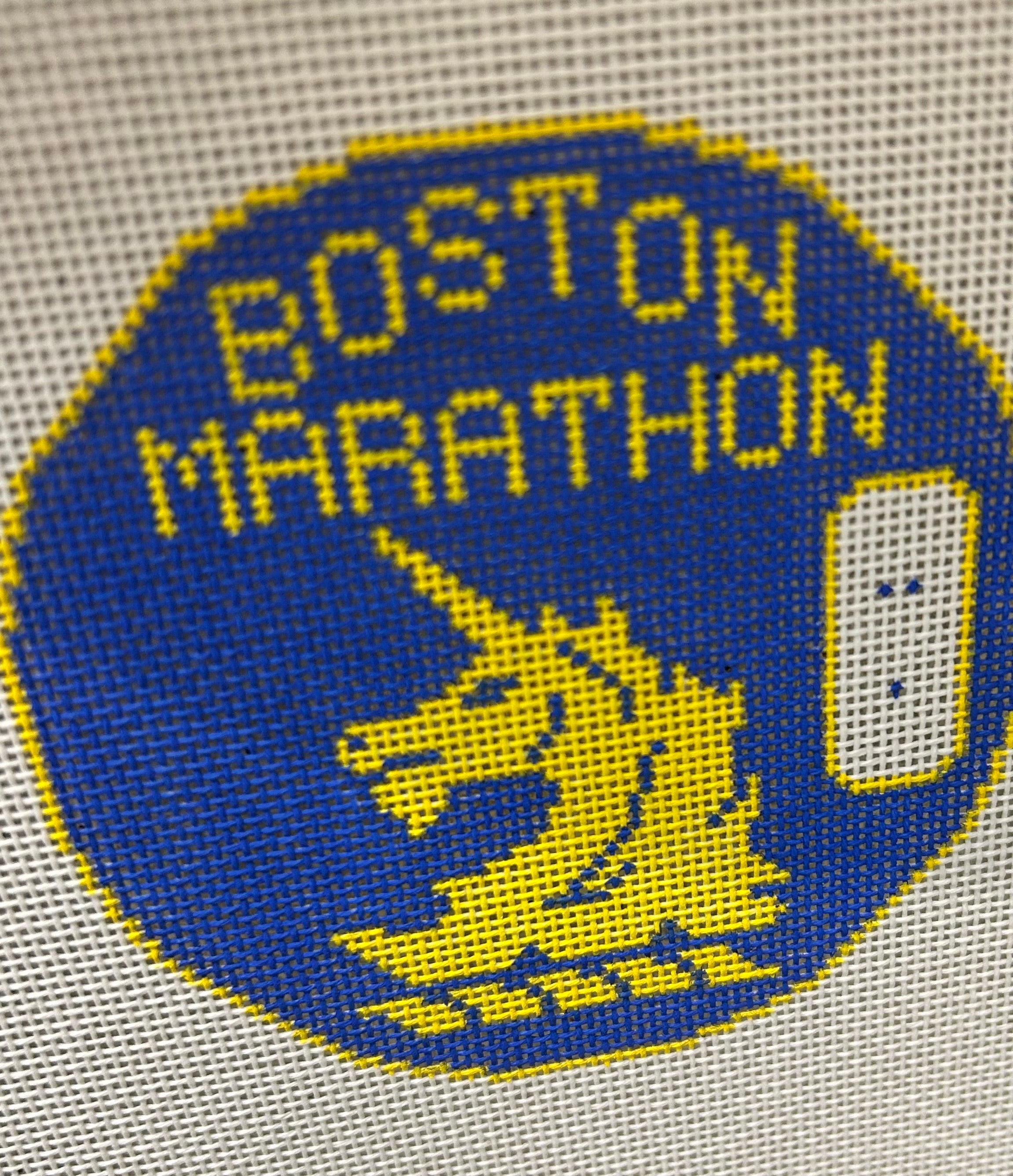 BOSTON MARATHON LOGO ROUND – Stitch Boutique